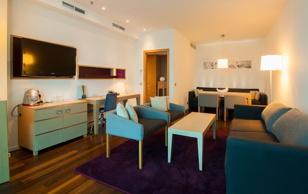 DOUBLETREE BY HILTON ORADEA, ORADEA